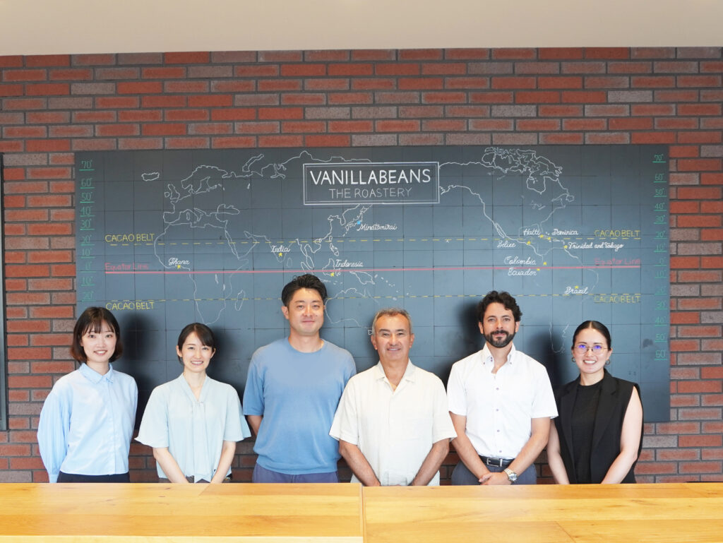 農園支援プロジェクトReport.13 エクアドル駐日大使が来訪されました！ - VANILLABEANS公式コラム CACAO NOTE